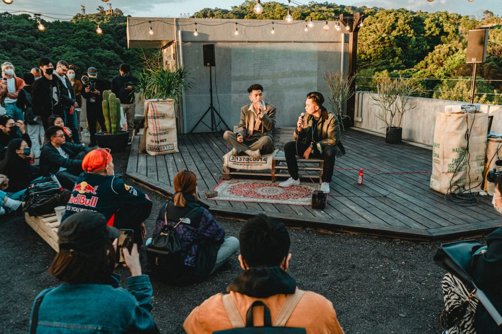 【迷迷專訪】 雷擎 首張專輯《Dive & Give》將自身靈魂濃縮放入 - MeMeOn 迷迷音