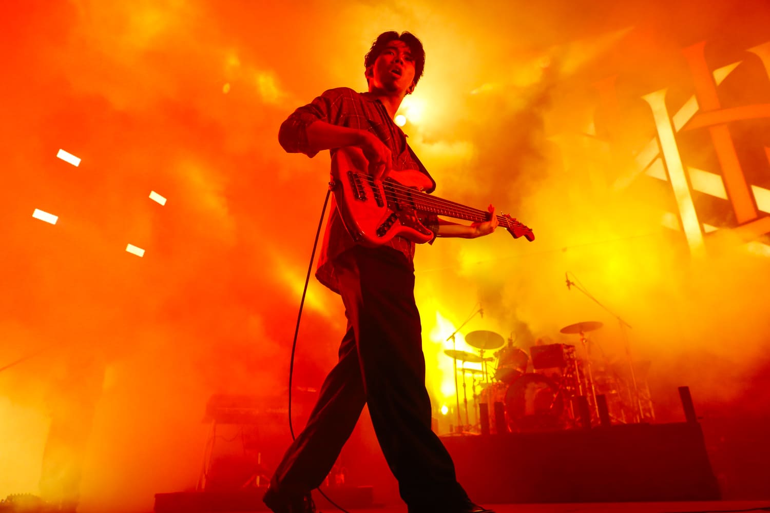 【迷迷現場】 King Gnu 回歸四人體制 瘋狂 ROCK IN JAPAN - MeMeOn 迷迷音