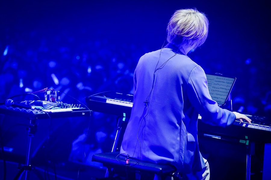 現場 / 《 東京復仇者 ：聖夜決戰篇》片尾曲音樂組合 ツユ 首次出演 CDJ - MeMeOn 迷迷音