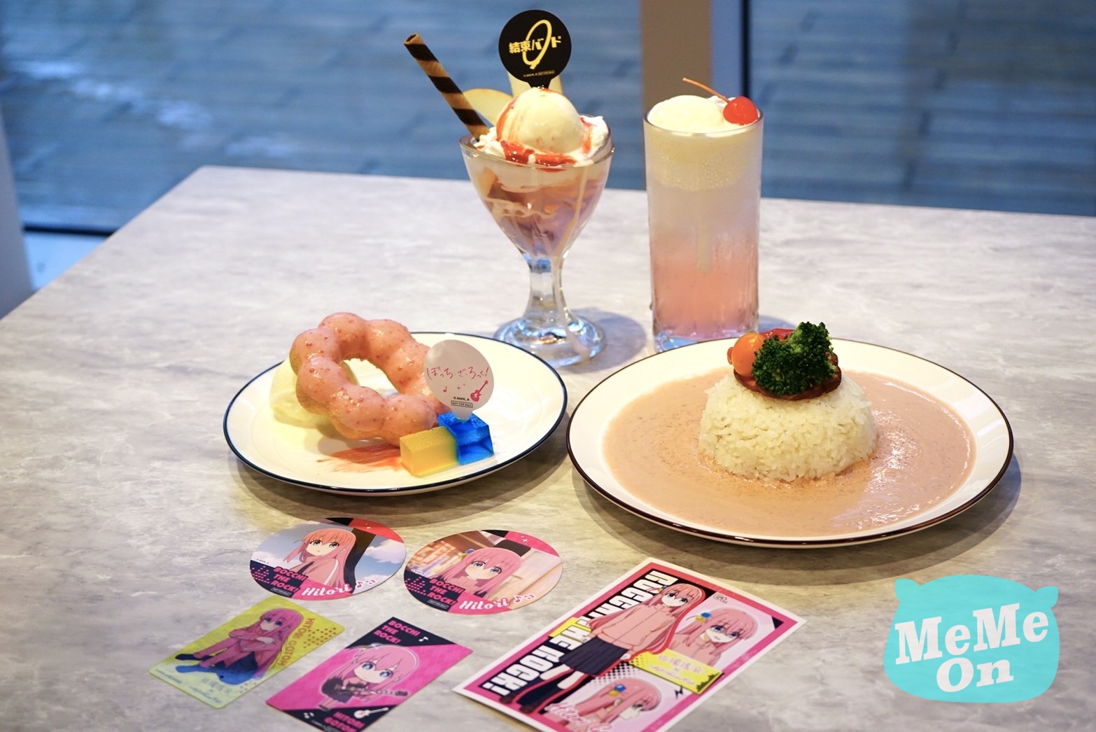 孤獨搖滾！ 主題咖啡搶先看 滿額500送特色寫真 - MeMeOn 迷迷音