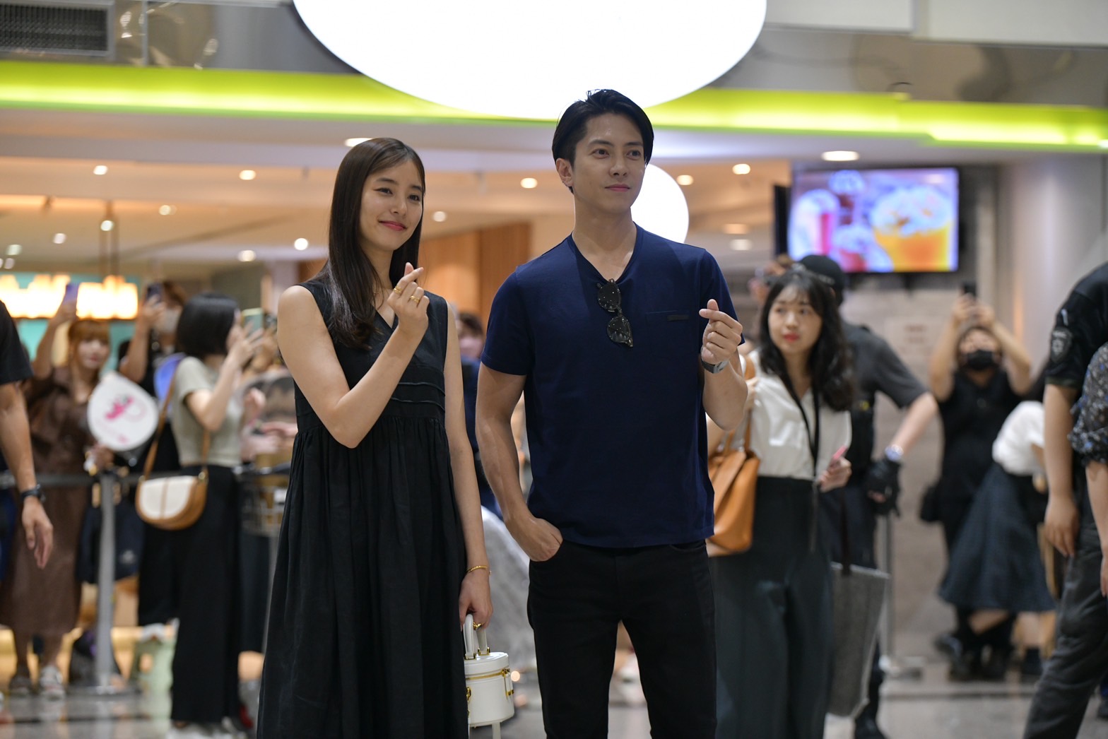 山下智久 、 新木優子 抵台！宣傳新片《SEE HEAR LOVE 看不見聽不見也愛你》 - MeMeOn 迷迷音