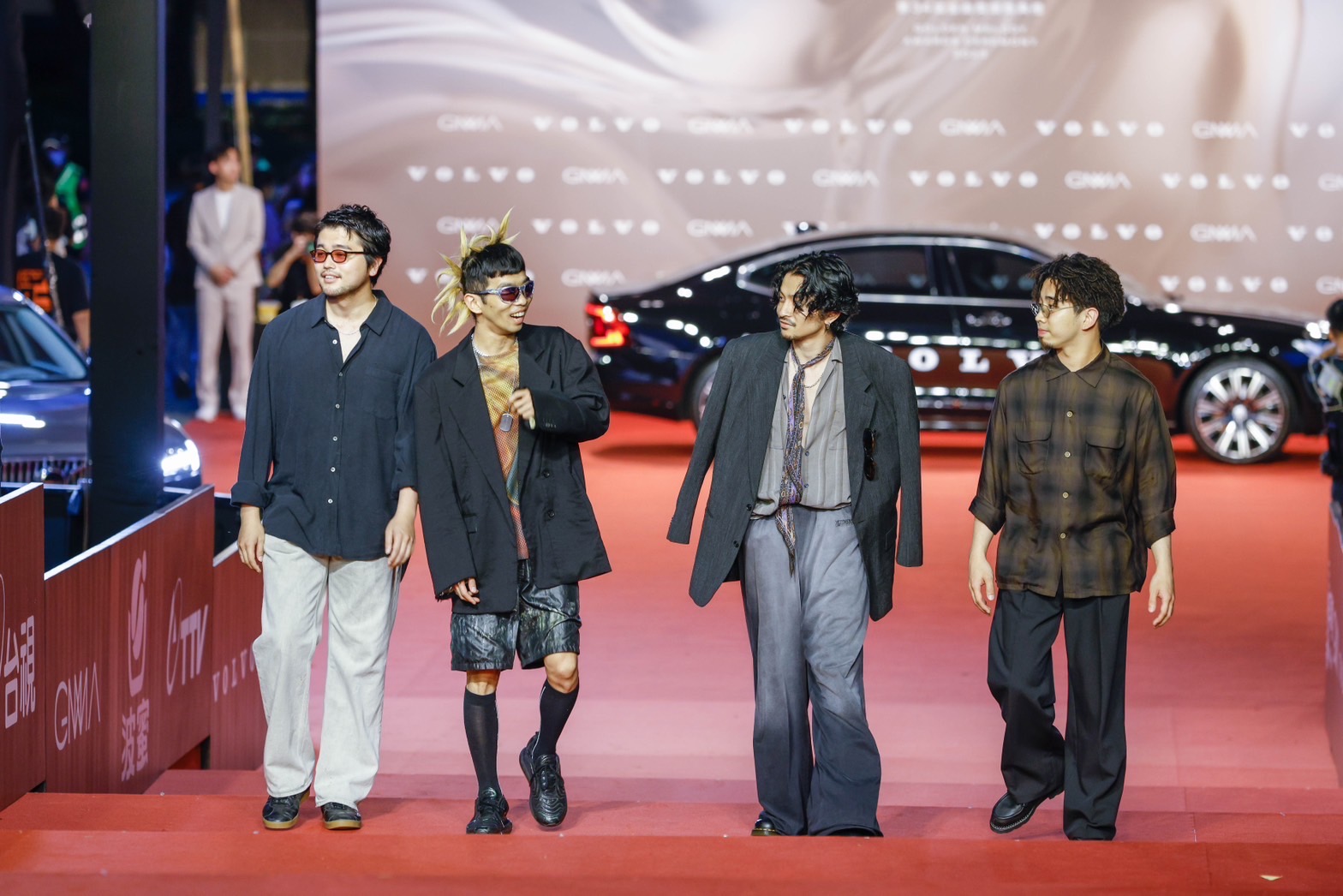 27A0830E-4B10-4077-B3CB-DEDE8CAE9109 - MeMeOn 迷迷音