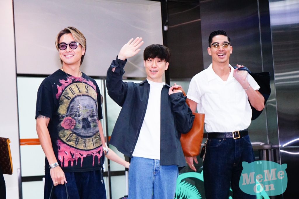 姐夫 AKIRA 與 EXILE TAKAHIRO 領團員抵台 親切和粉絲自拍 - MeMeOn 迷迷音