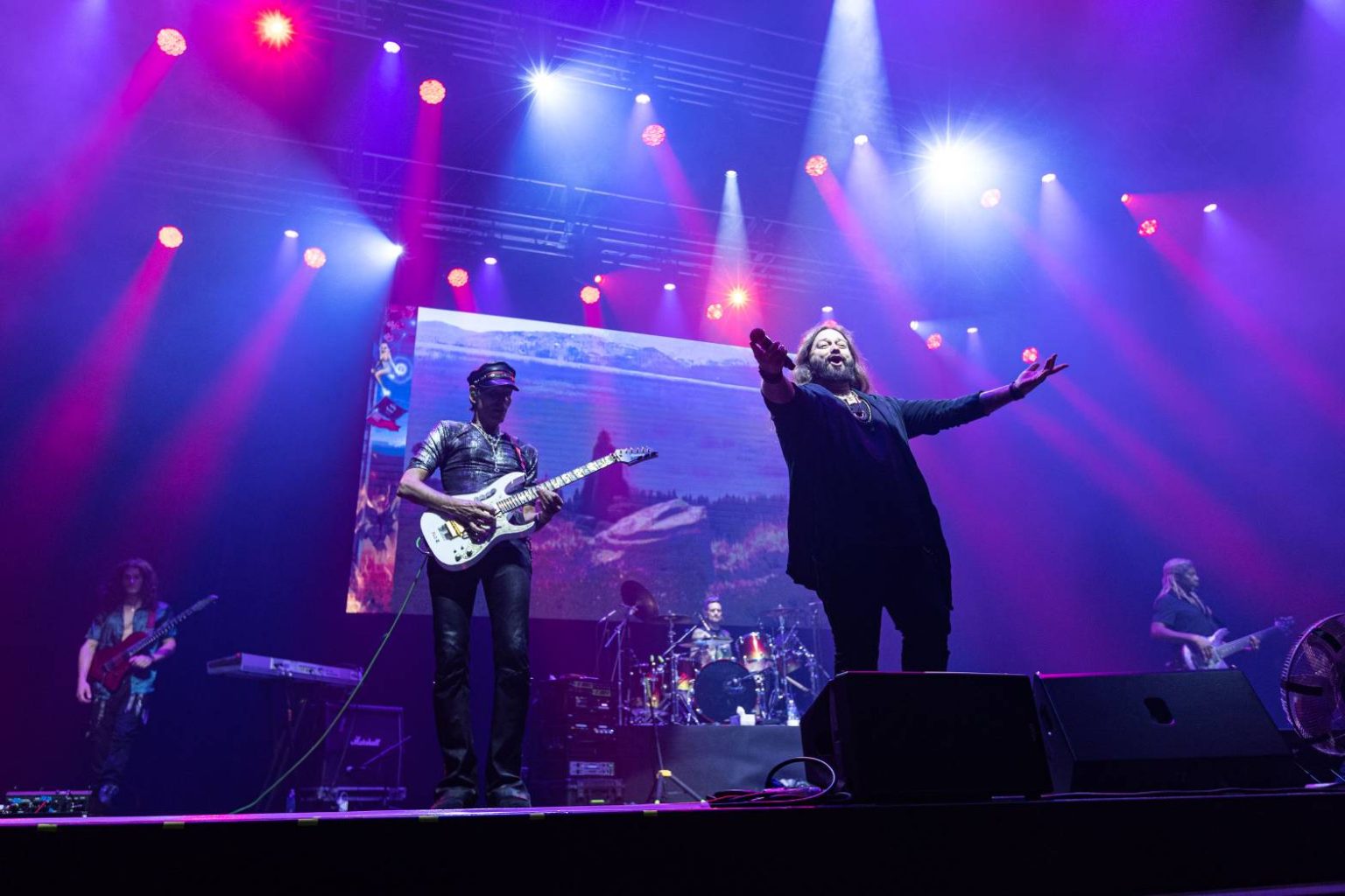 歌單 / STEVE VAI INVIOLATE TOUR 2023 世界巡迴台北站 - MeMeOn 迷迷音