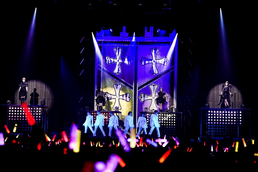 現場 / 桃色幸運草Z（ももいろクローバーZ）歡慶 15 周年 - MeMeOn 迷迷音