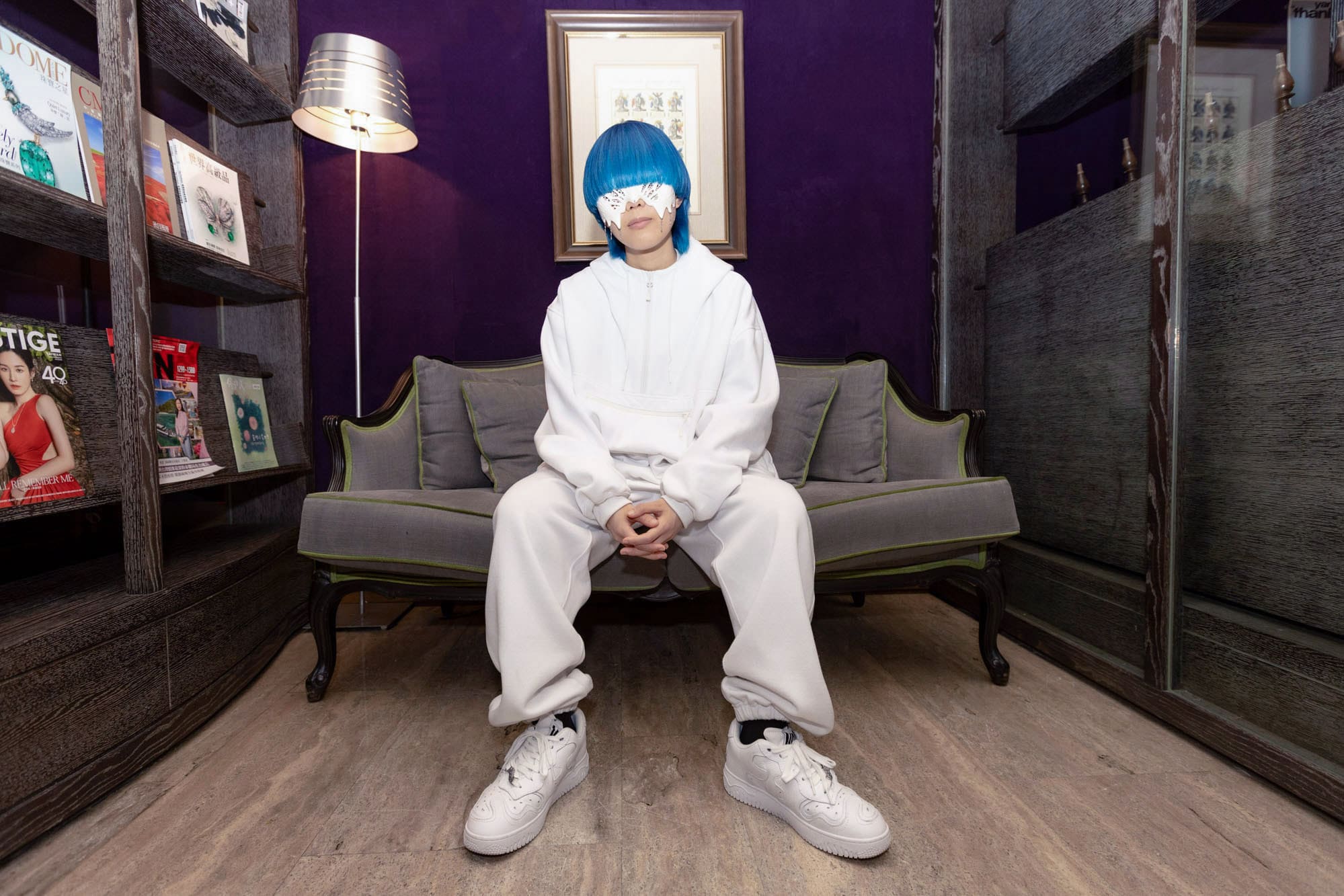 訪問 / 日本覆面系歌手 yama 談面具的由來與新專輯揭示的覺悟 - MeMeOn 迷迷音