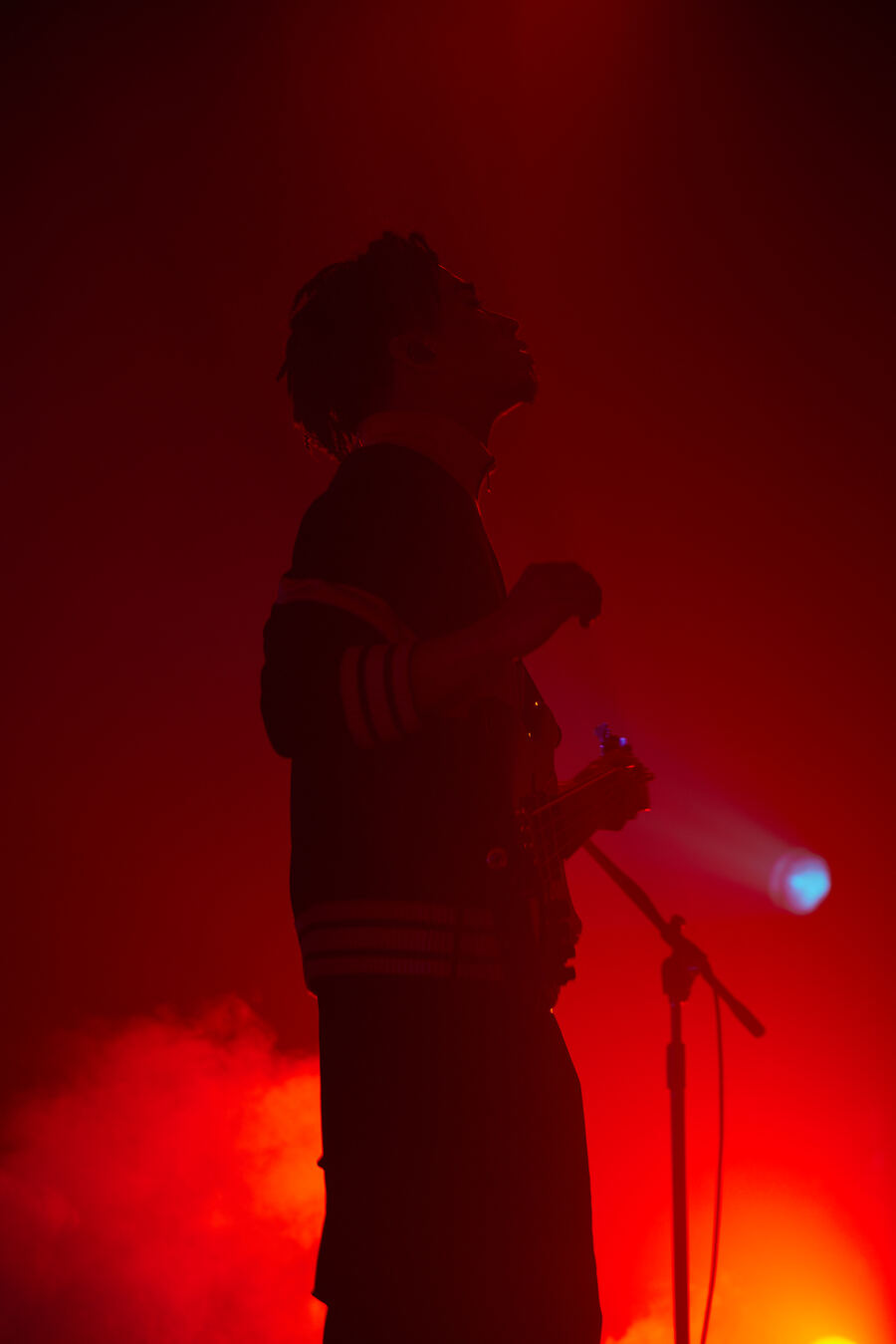 現場 / King Gnu 台灣演唱會首日炸裂北流 團員開心直呼：海外首場來台北真的太好了！ - MeMeOn 迷迷音