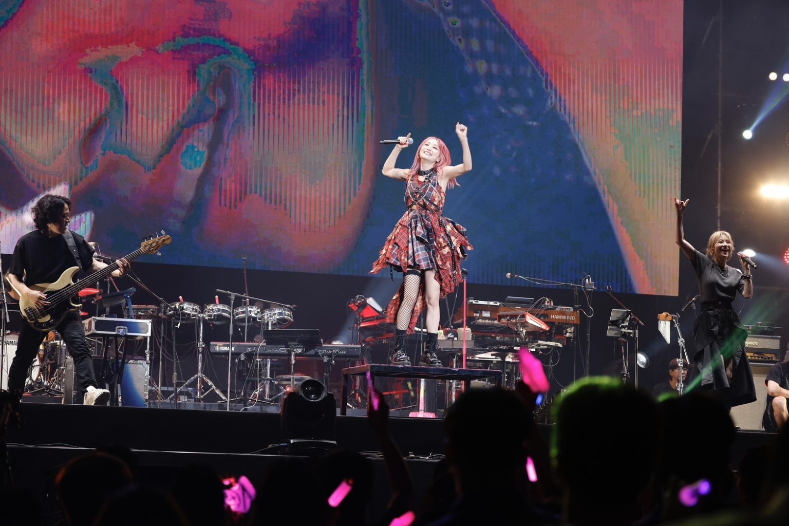 歌單 / LiSA 2024 台灣演唱會 - MeMeOn 迷迷音