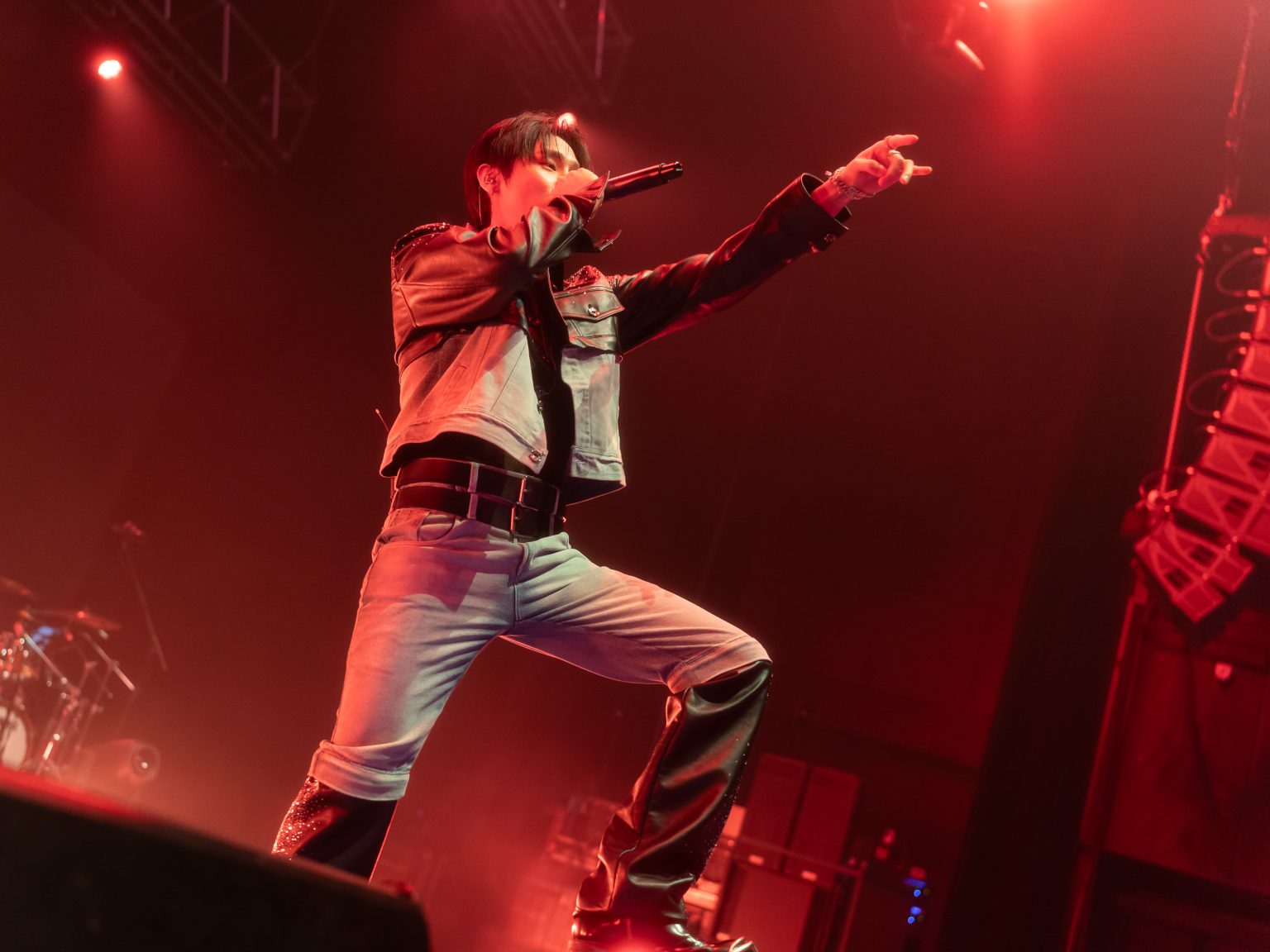 日本電音系爆發女聲 Reol 低調抵台！ - MeMeOn 迷迷音